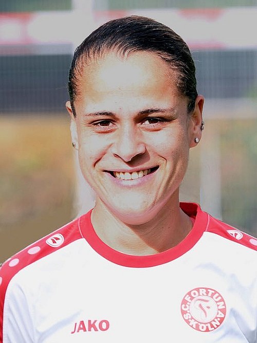 Michelle Fischer schießt Fortuna Köln in die nächste Runde des FVM ...